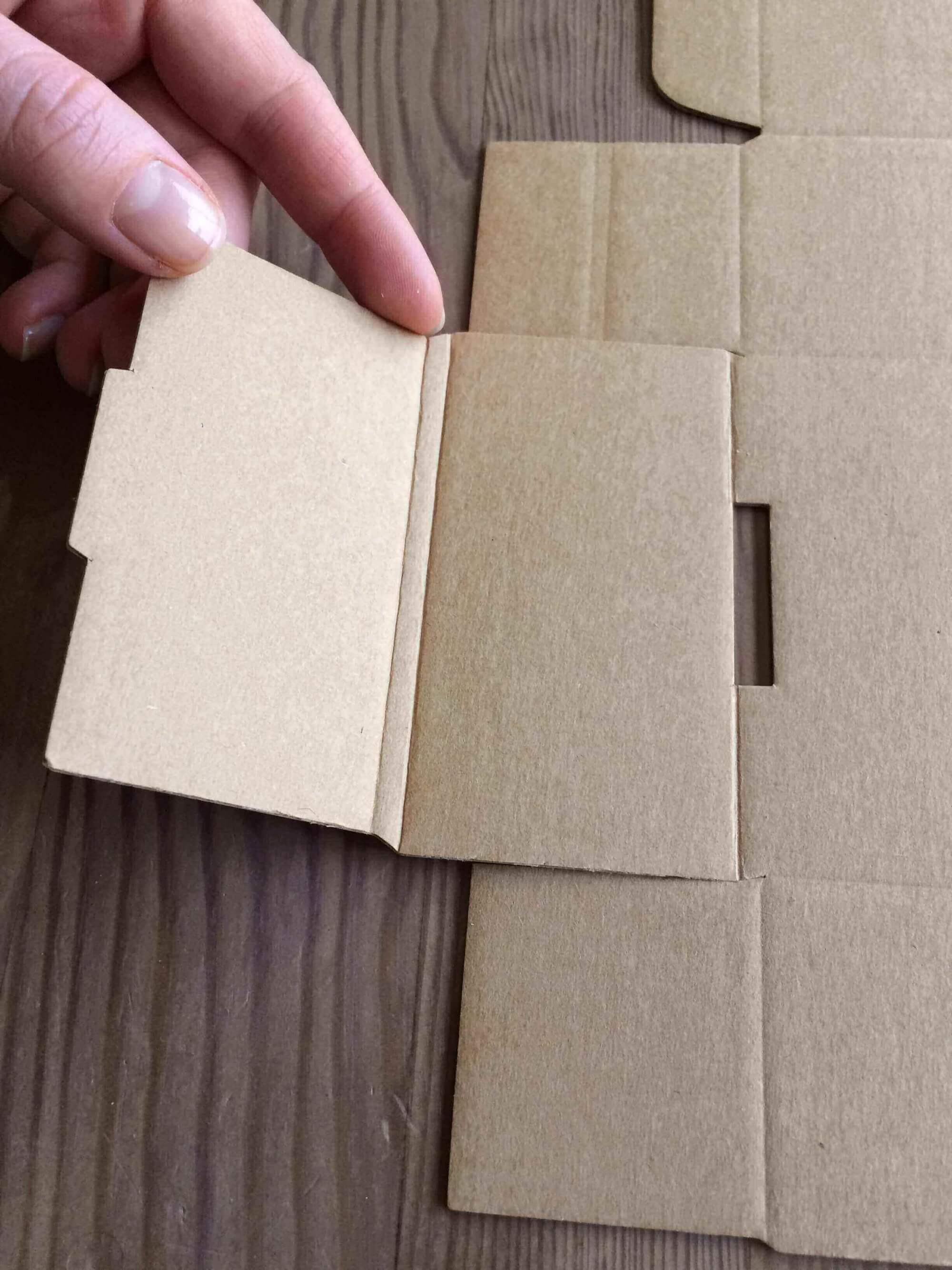 Fold Mailer Boxes | Packhelp.co.uk Help Center